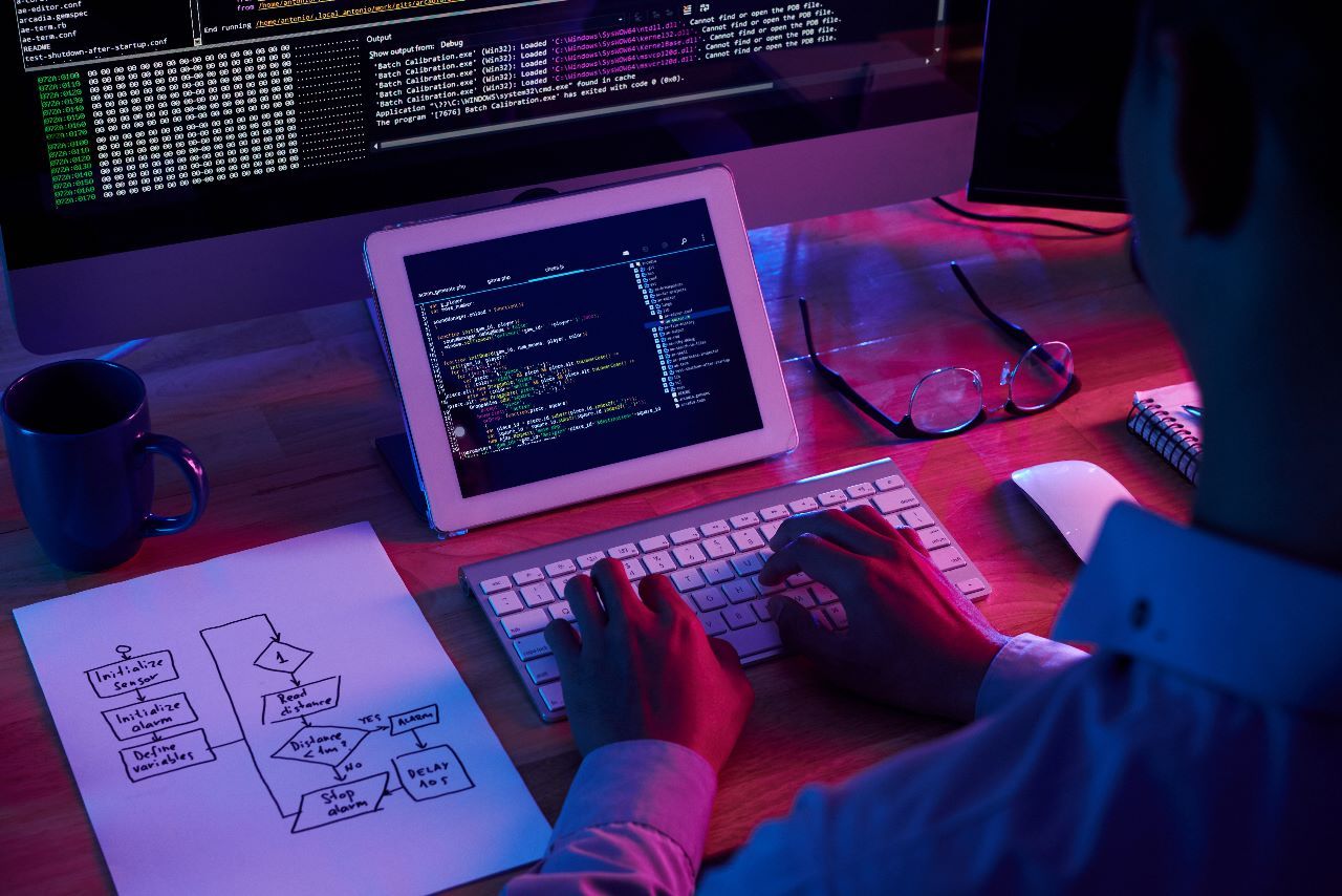 Conheça a Diferença entre [ ] e { } em JavaScript - Fórum